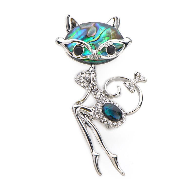 Graceful Cat Brooch – Vintage Creators